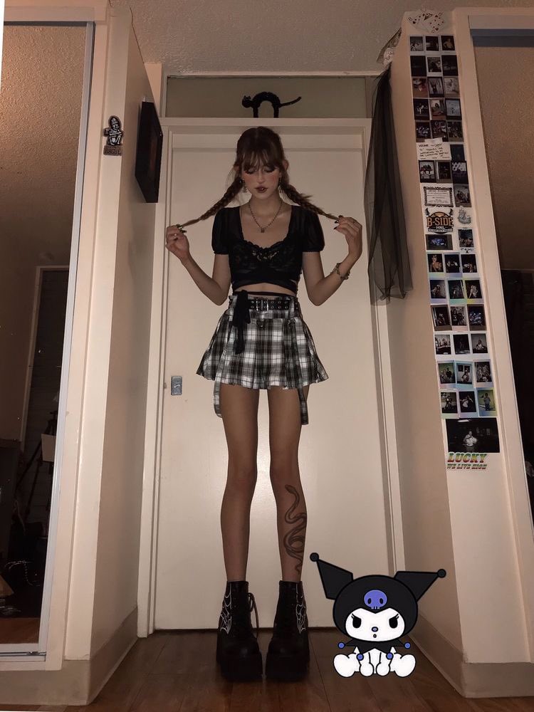 Wren on Twitter: "here’s some alternative girl thinspo #alt #thinsp0 #thinspo #ed #edtwt (a ...