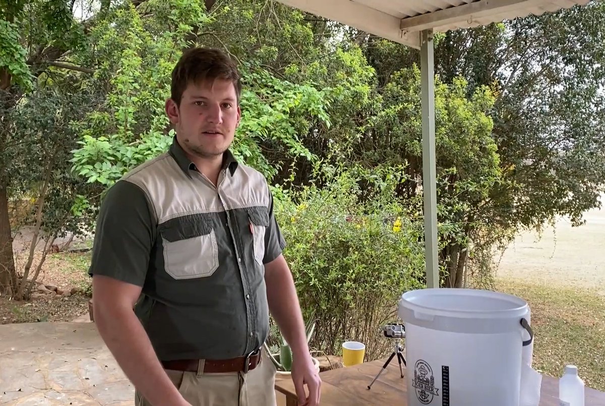 Willem Petzer: Tomorrow morning at the Pretoria Boeremark in Silverton ...