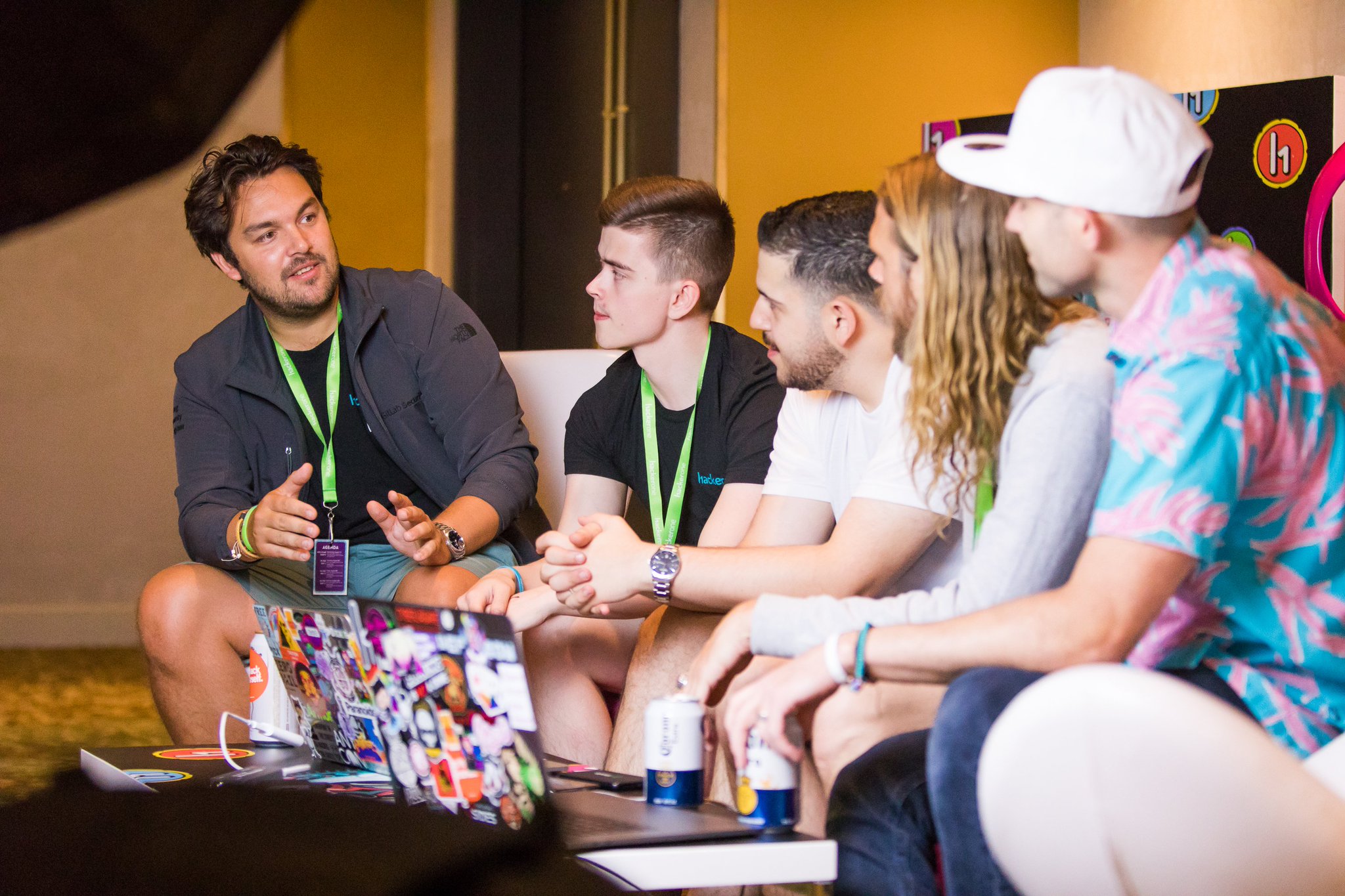 HackerOne on Twitter: "The most epic record-breaking live hacking event, h1-702 2019 in Las ...