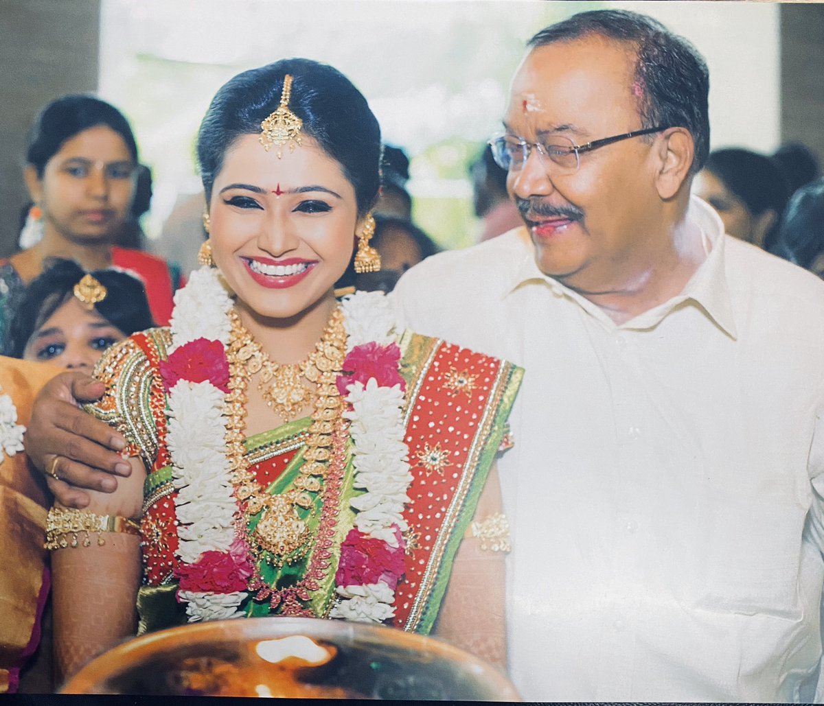 Suveaka Mahalingam (@suveaka) | Twitter