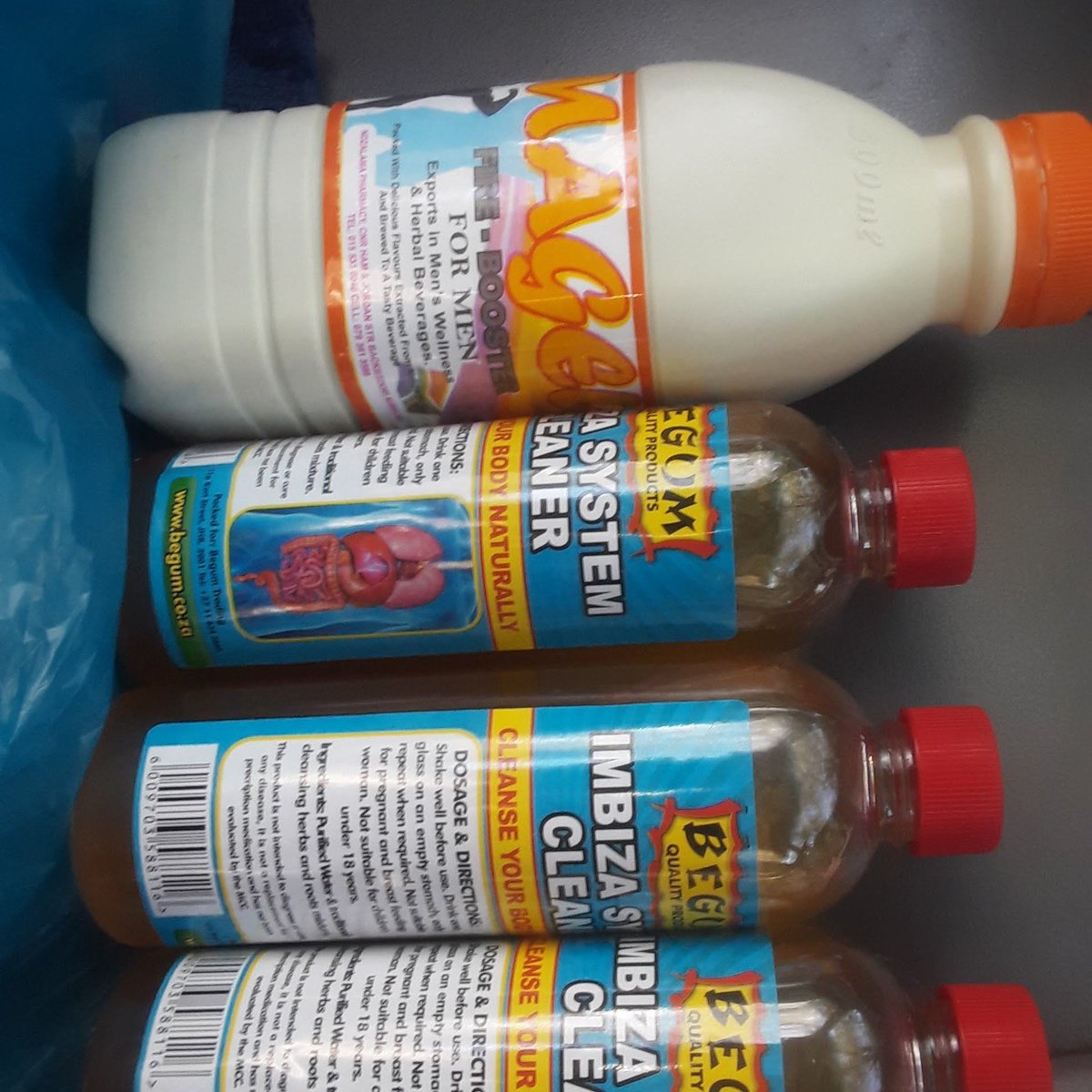 Congo Dust / All will be quiet but when action time comes, ooh! - Rot ...