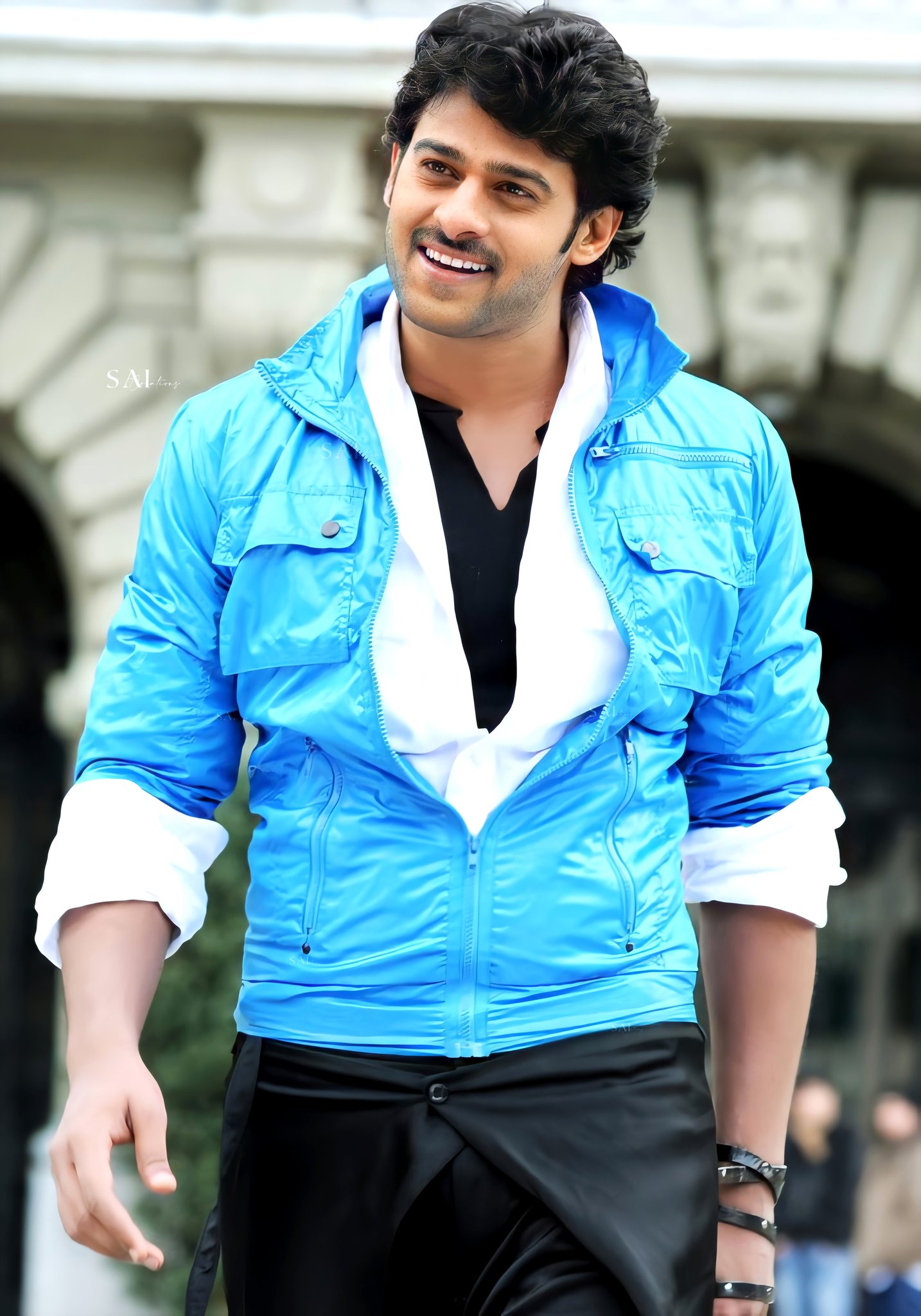 Prabhas Images In Darling