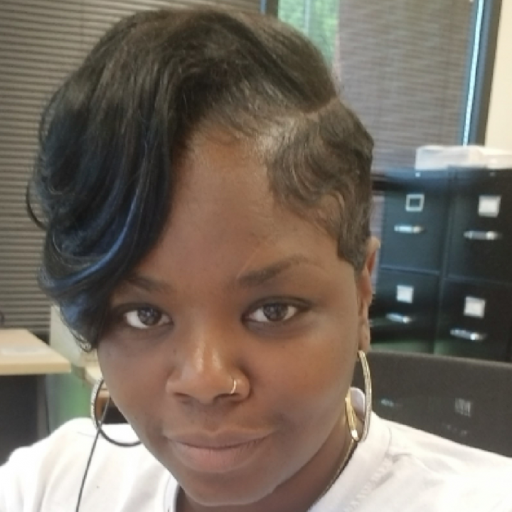 Valencia Hall's Instagram, Twitter & Facebook on IDCrawl