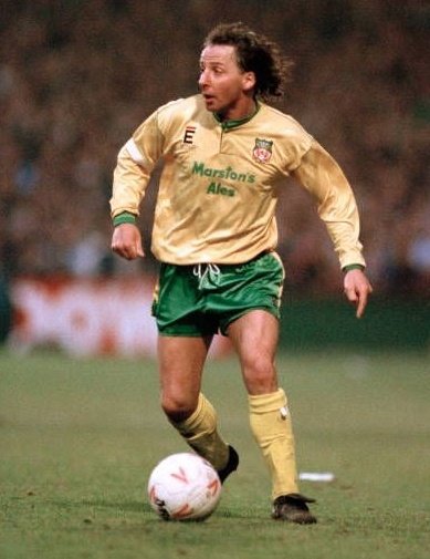 Mickey Thomas Arsenal