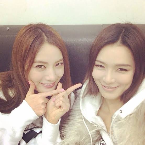 Kahi After School Selca