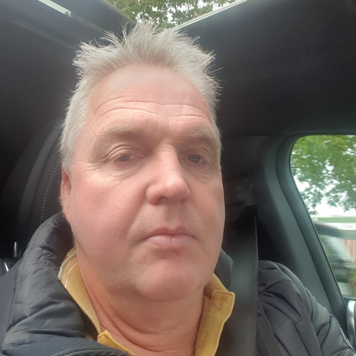 Erik Ebbing's Instagram, Twitter & Facebook on IDCrawl