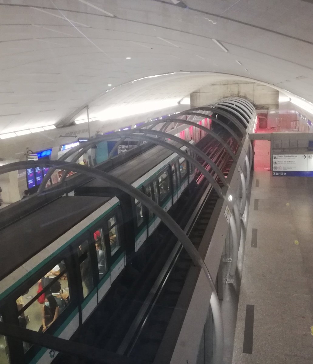 New trains (MP14) will arrive on line 14 next month : r/paris