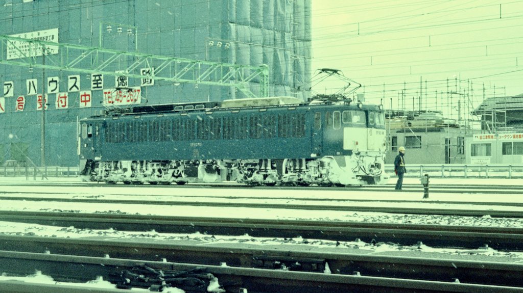 かた44たか on Twitter: "EF62 #機回り #誘導 #手旗合図 #田端運転所 #C配置 https://t.co/134r4jAbmc" / Twitter