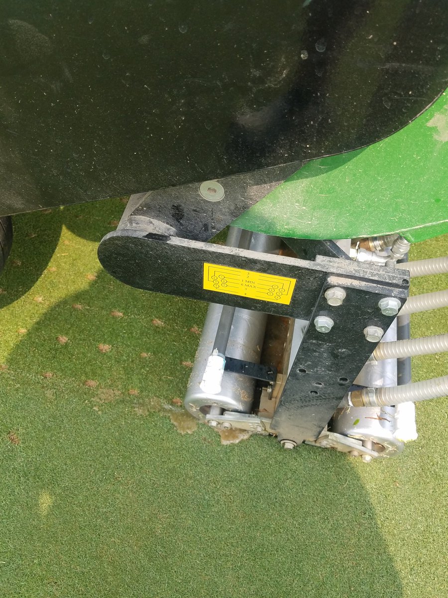 DryJect – The Only Machine in the World that Aerates, Topdresses, and ...