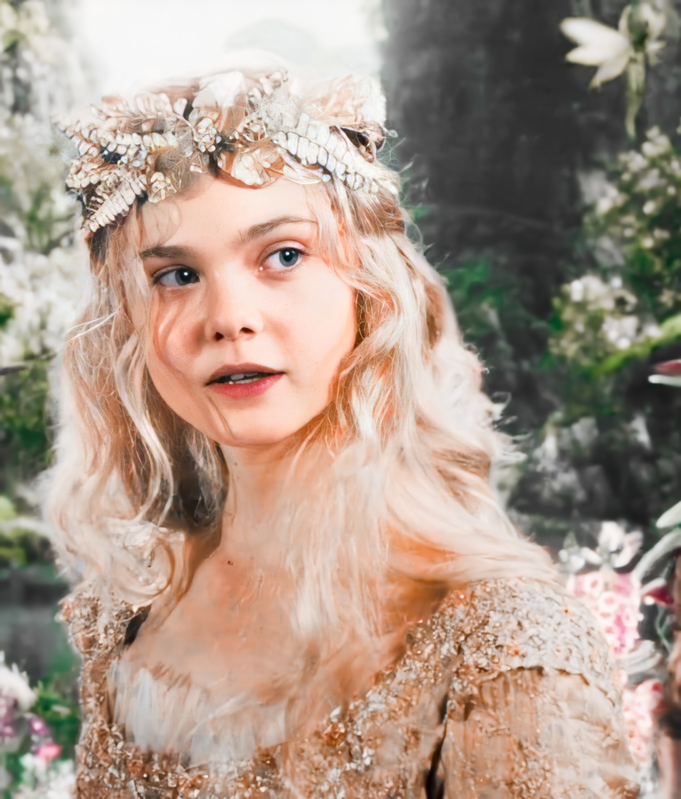 Elle Fanning Aurora MALEFICENT: MISTRESS OF EVIL, From Left: Harris