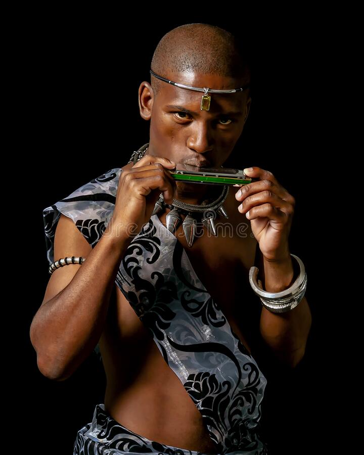 1/16 Incest in the royal courts of the Mutapa Empire Forbidden love or ...