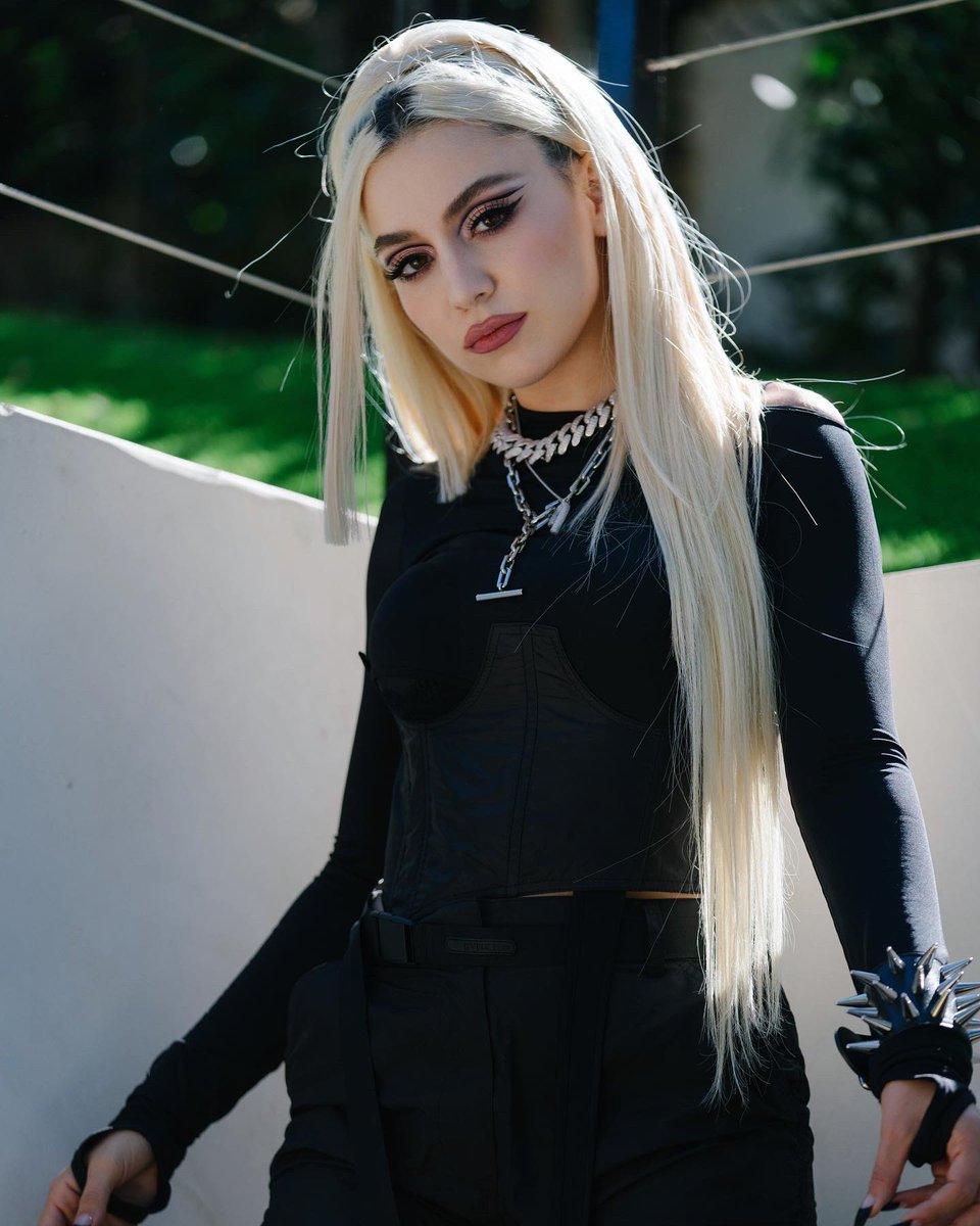 AVA MAX on Twitter: "“See me in all black...”" : r/AvaMax