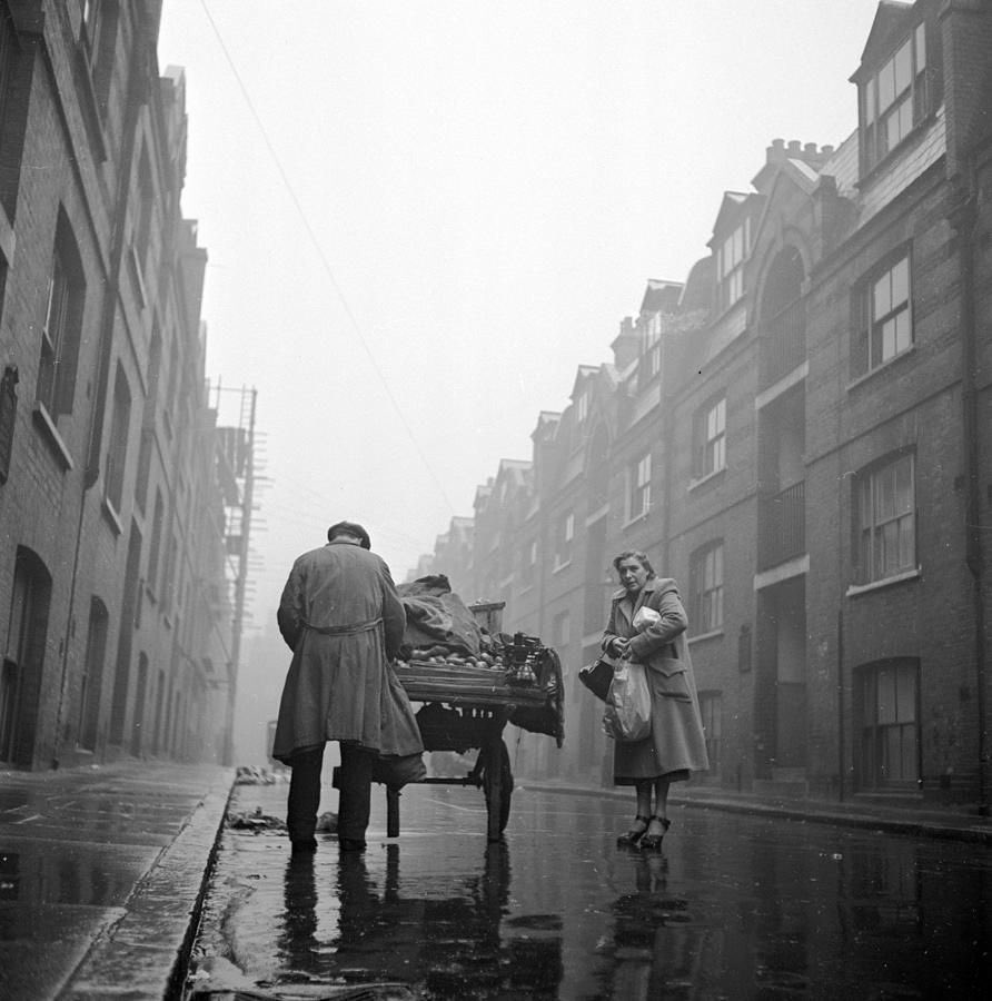 JOHN CHILLINGWORTH ( 1938, Gran Bretagna ), ” un fotografo dell’età d ...