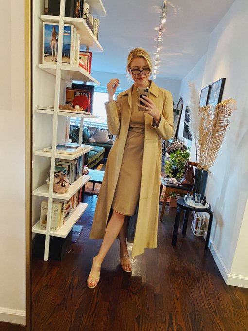 TW Pornstars - Vivienne Cole. The most retweeted pictures and videos ...