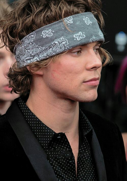 Ashton Irwin Bandana