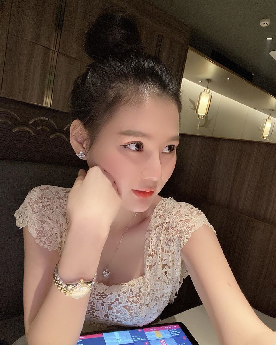 Nguyễn Ngọc Lan Linh (@lanlinhsexy) | Twitter