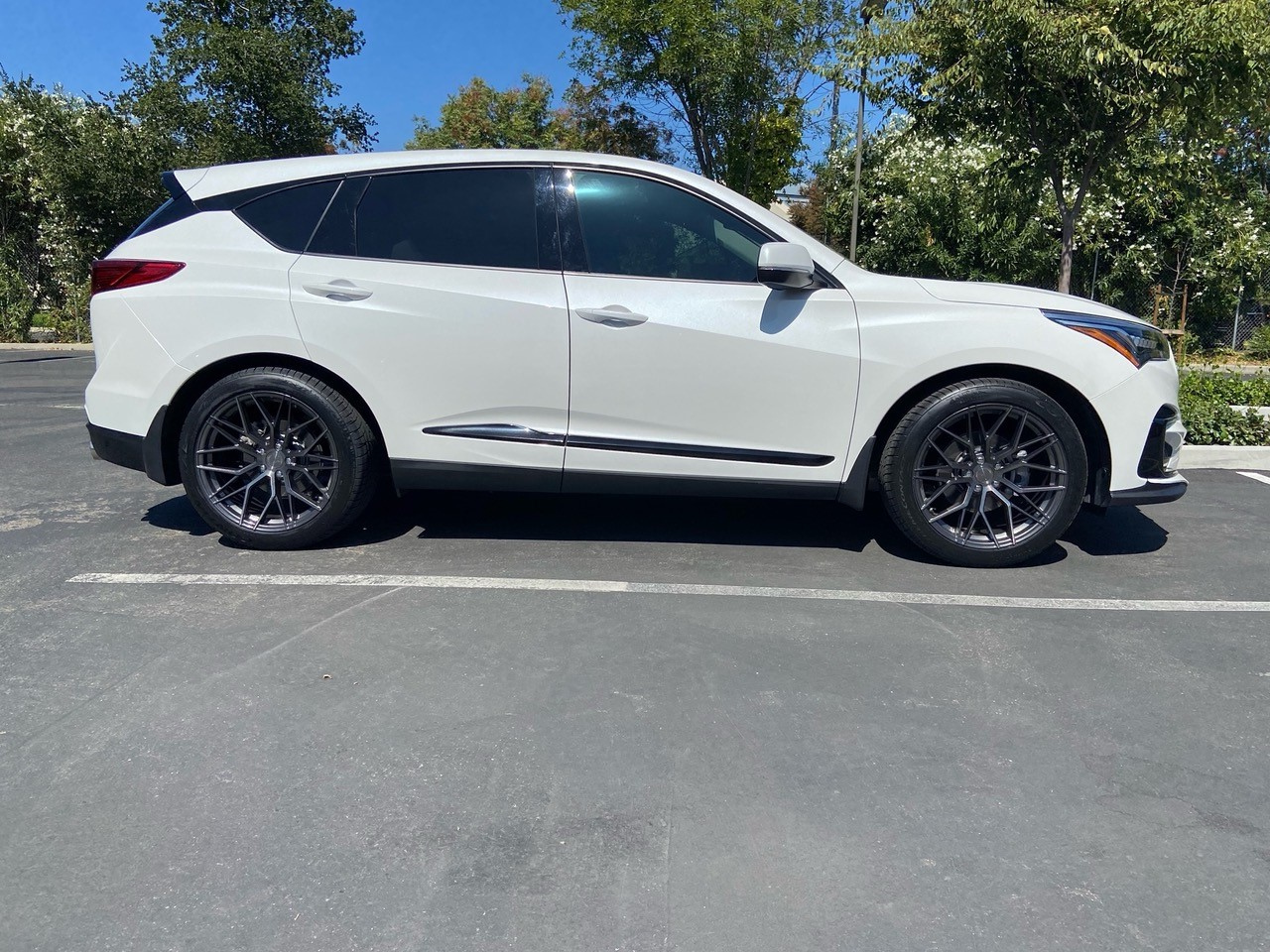 Acura Rdx Lowered 2019 Acura RDX With 21x10.5 30 Vossen Hf5 And