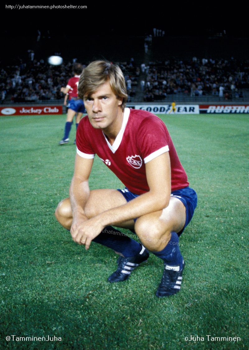 Once hijos entre Benedict Arnold y La Malinche (?) – La hora Barba!!!