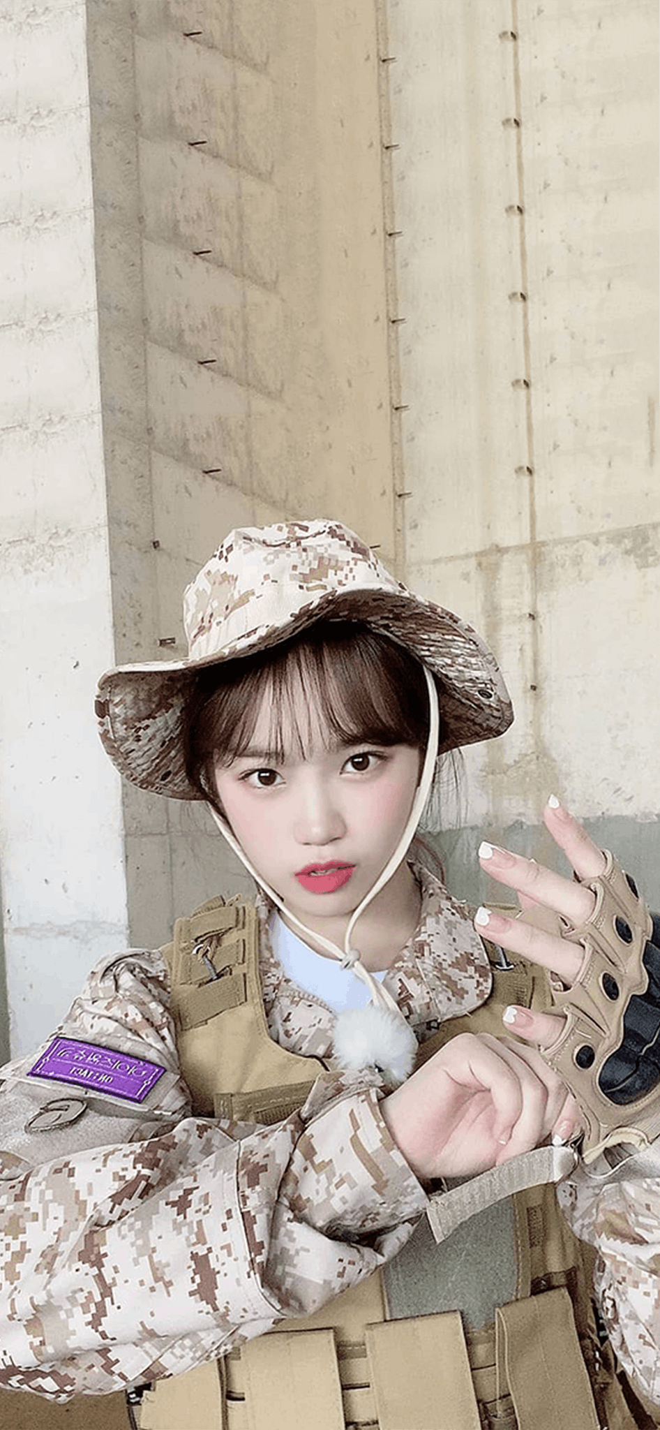 izone lockscreens on Twitter: "izone lockscreen chaewon instagram update #김채원 #CHAEWON #아이즈원 ...