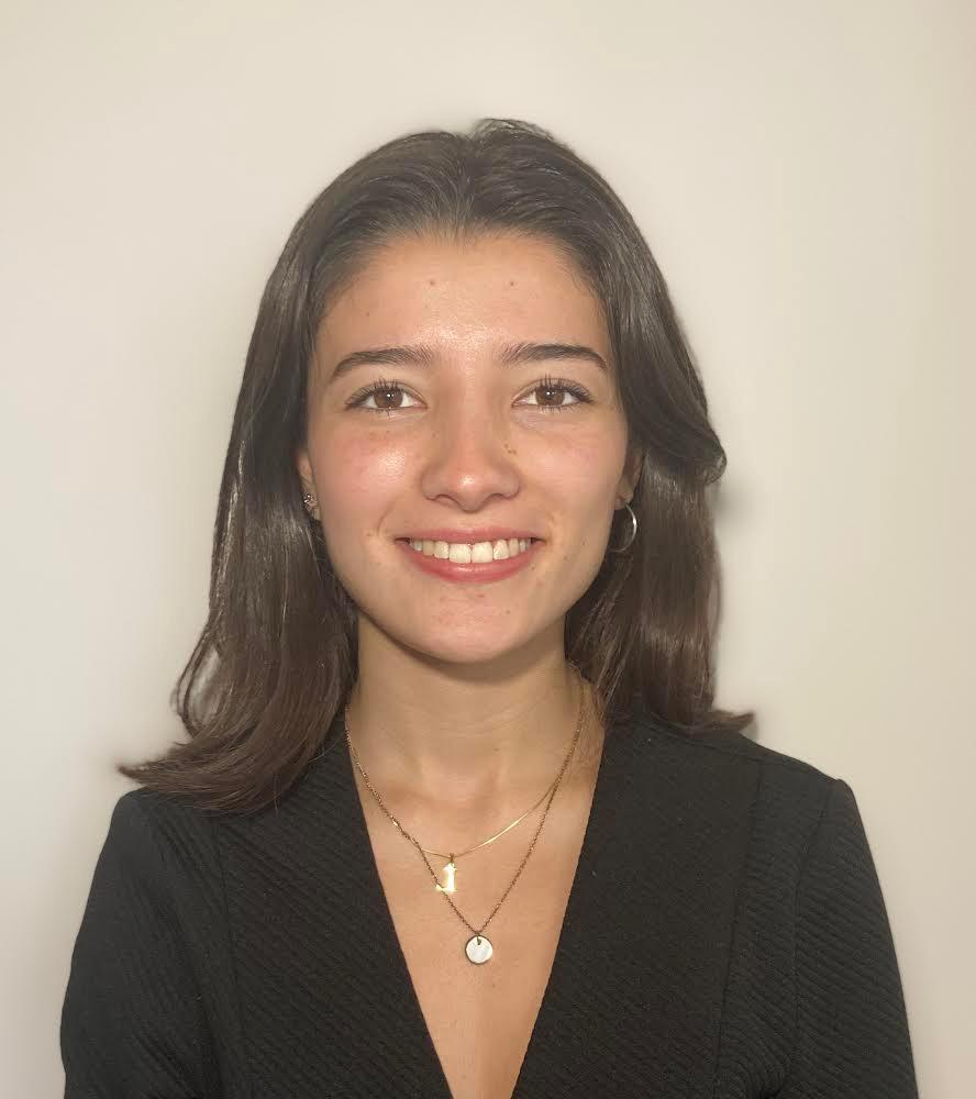 Elizabeth Garzaro's Instagram, Twitter & Facebook on IDCrawl