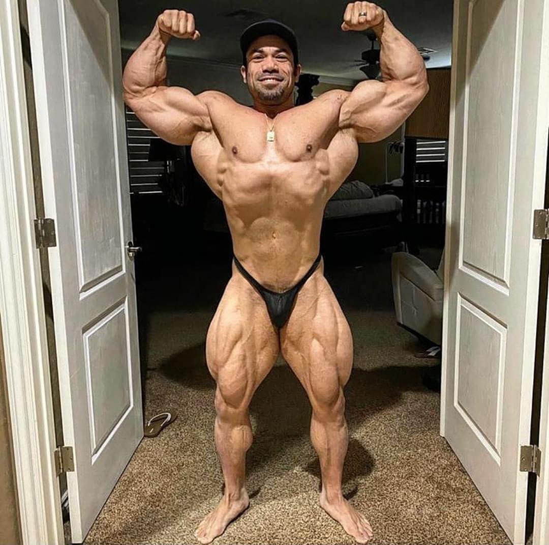 Graham Smith on Twitter: "Austin Karr 17 days from Chicago Pro 212. is now with the HD Muscle ...
