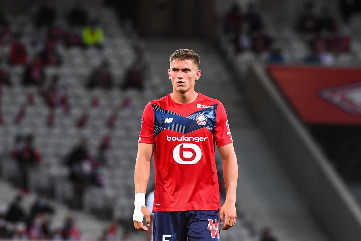 Report - Liverpool join race to sign Sven Botman - Football Shoot