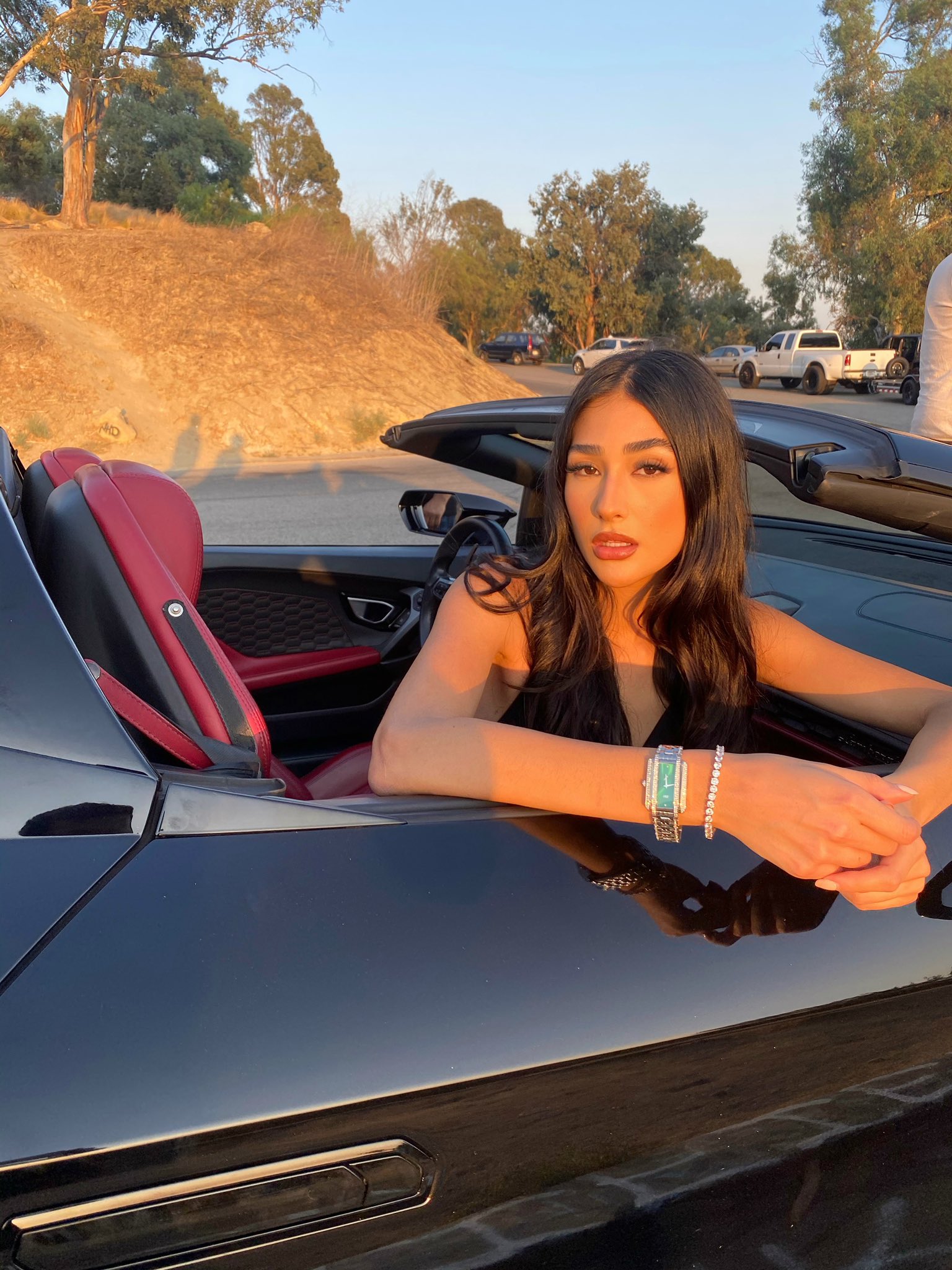 TW Pornstars - 1 pic. JASMINE. Twitter. On set 🖤. 7:23 PM - 4 Oct 2020