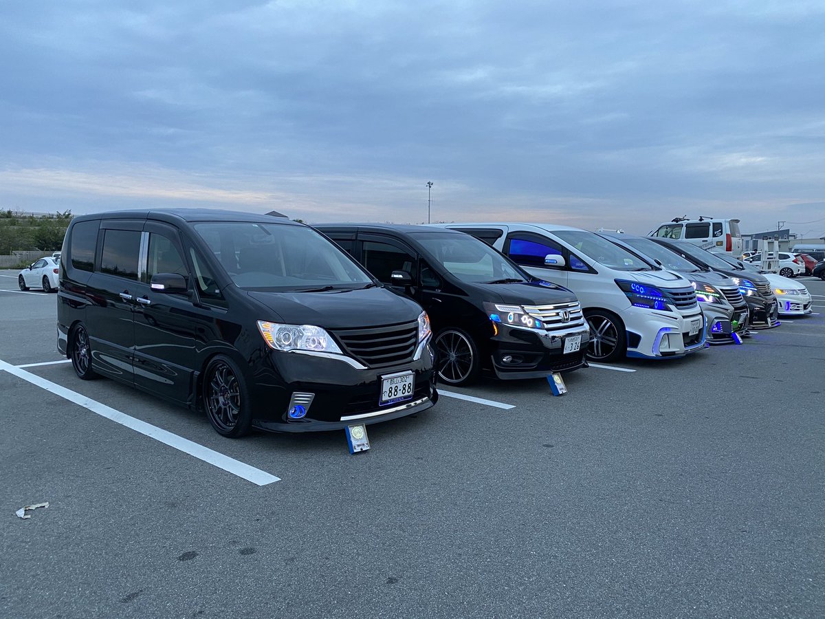 ヴェル (@ROWEN_VELLFIRE) | Twitter