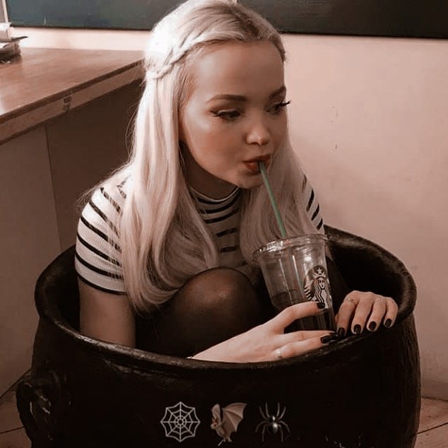 Dove Cameron Icons