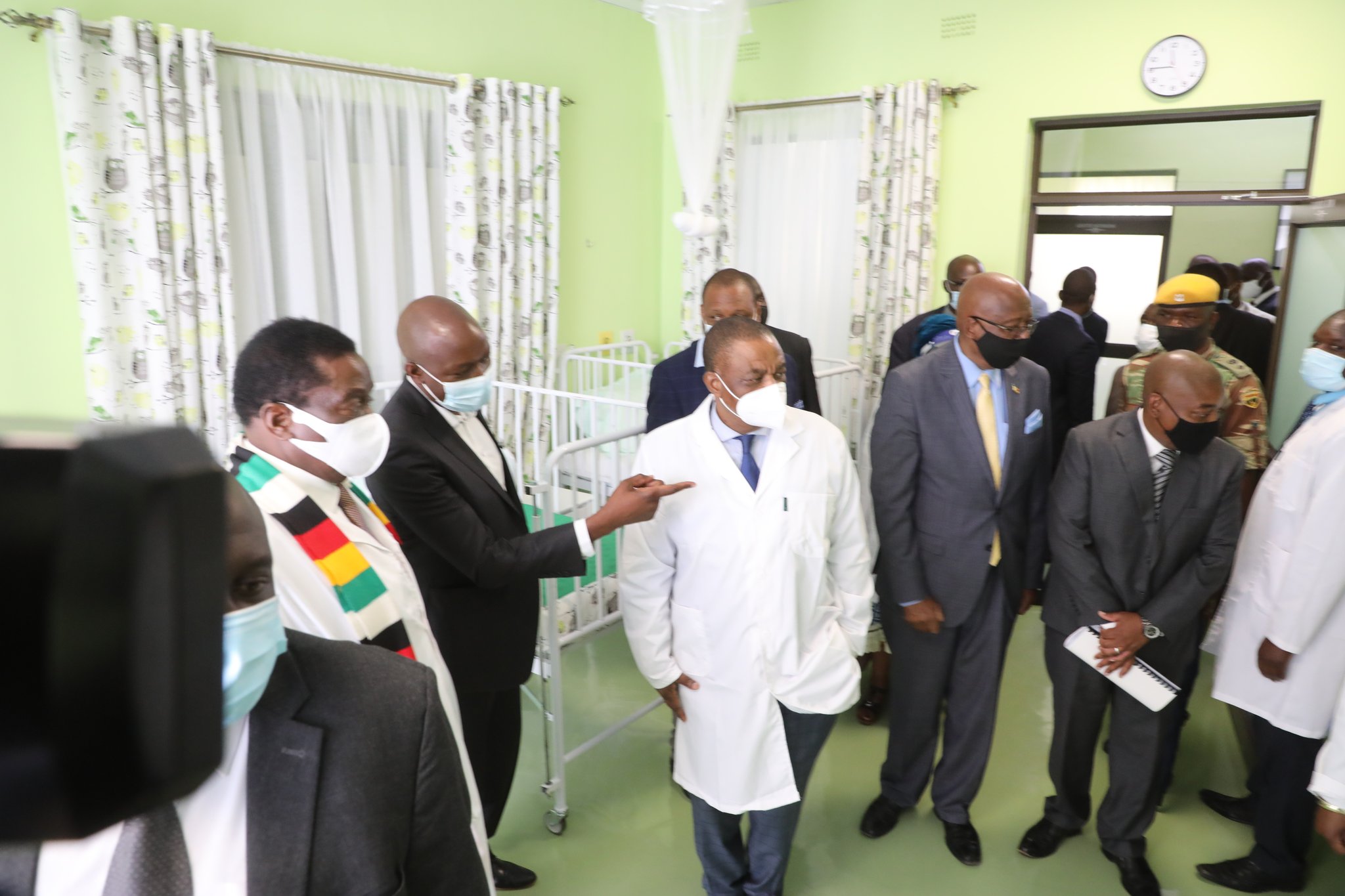PICTURES: President Mnangagwa Commissions Hospital Ward PICTURES: President Mnangagwa Commissions Hospital Ward