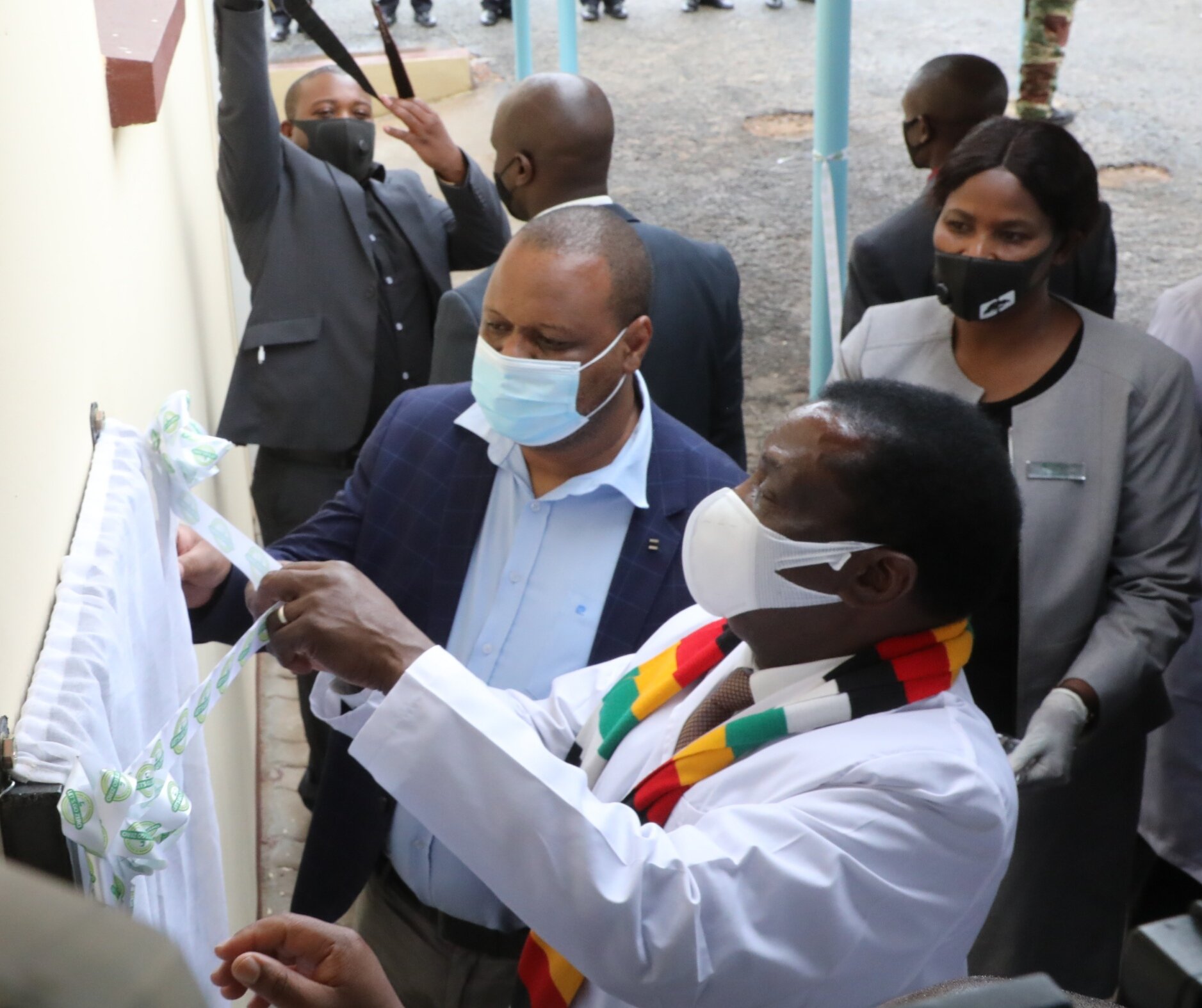 PICTURES: President Mnangagwa Commissions Hospital Ward PICTURES: President Mnangagwa Commissions Hospital Ward