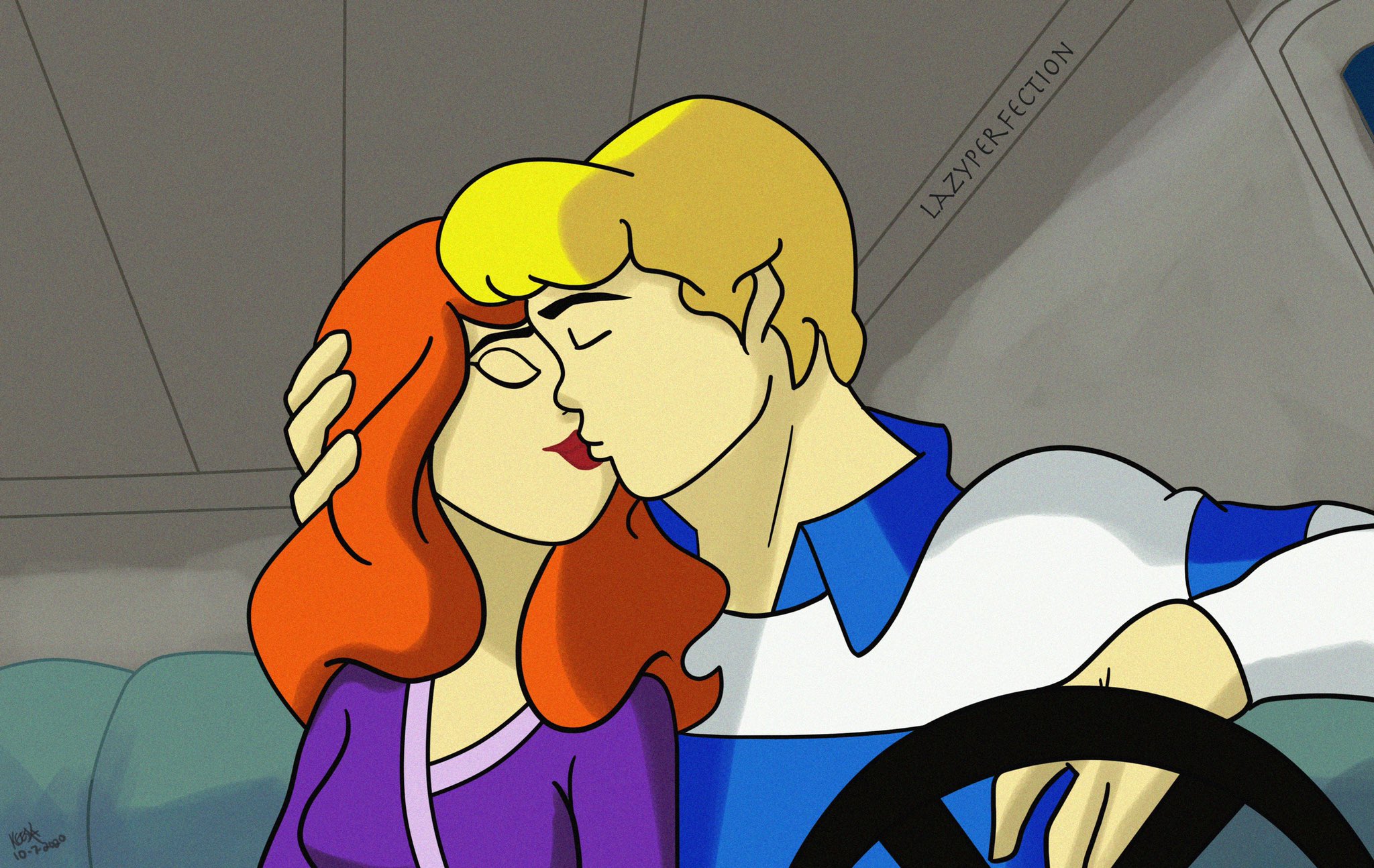 Scooby Doo Daphne And Fred Kiss