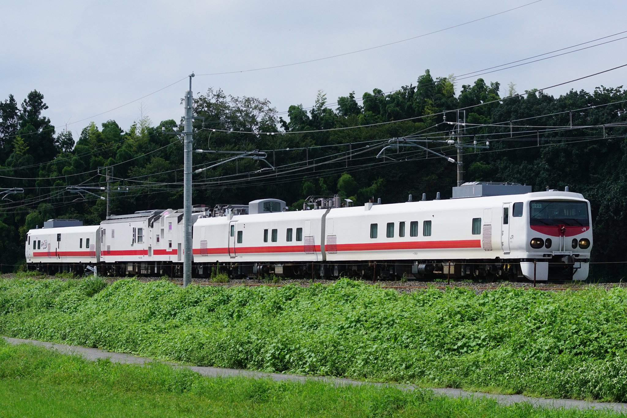 3しま on Twitter: "マヤ50 5001込みのE491系East i-E、キヤE193系East i-D、同じ場所で撮れました https://t.co/8NZJSfdfzb ...