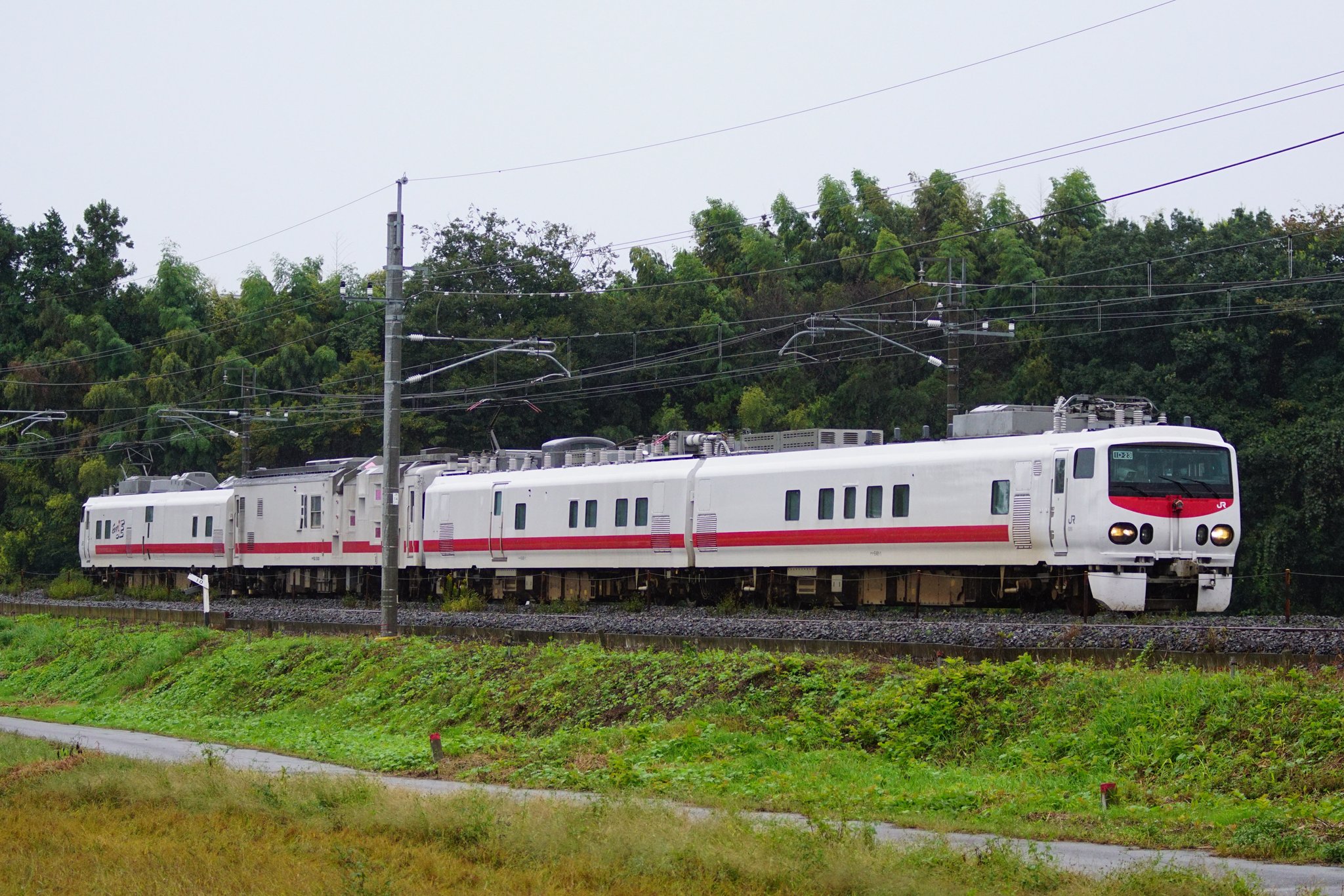 3しま on Twitter: "マヤ50 5001込みのE491系East i-E、キヤE193系East i-D、同じ場所で撮れました https://t.co/8NZJSfdfzb ...