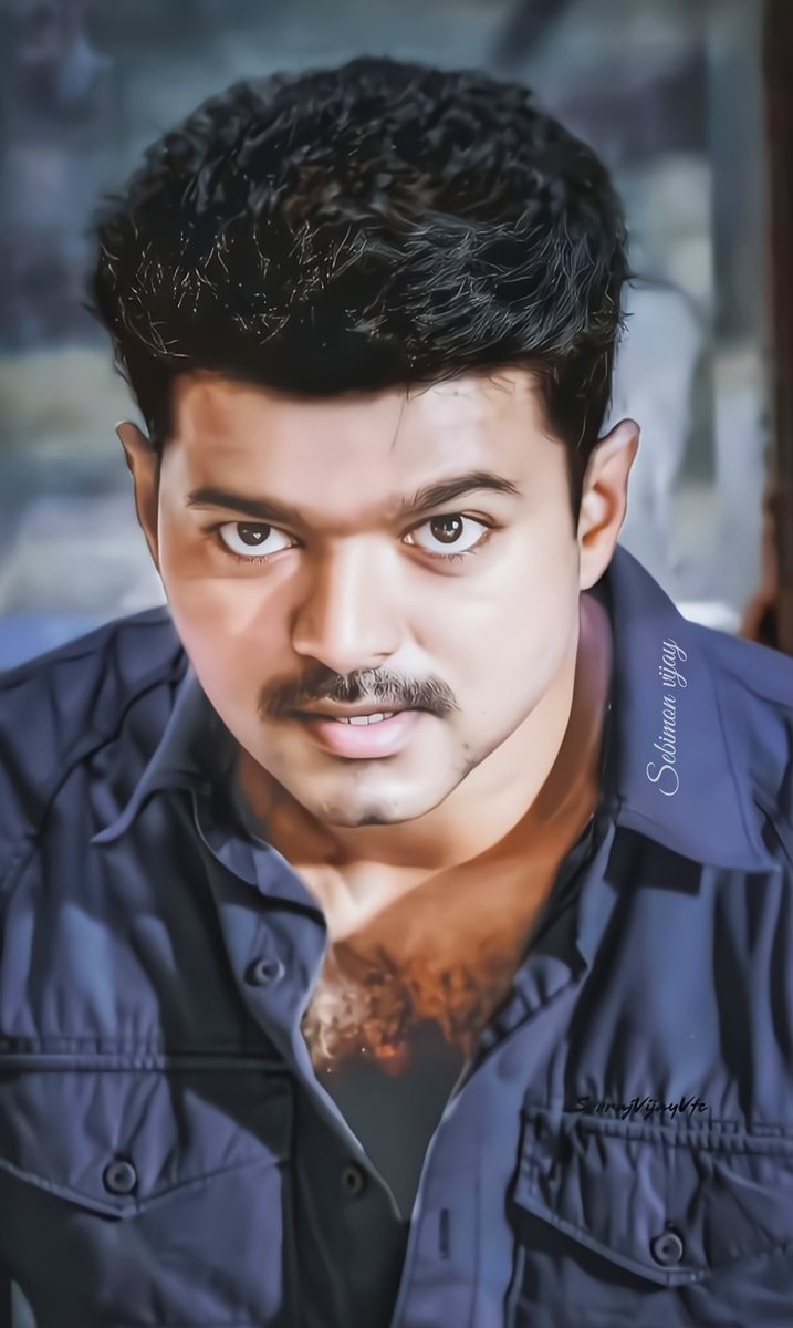 Vijay Mass Stills In Kathi