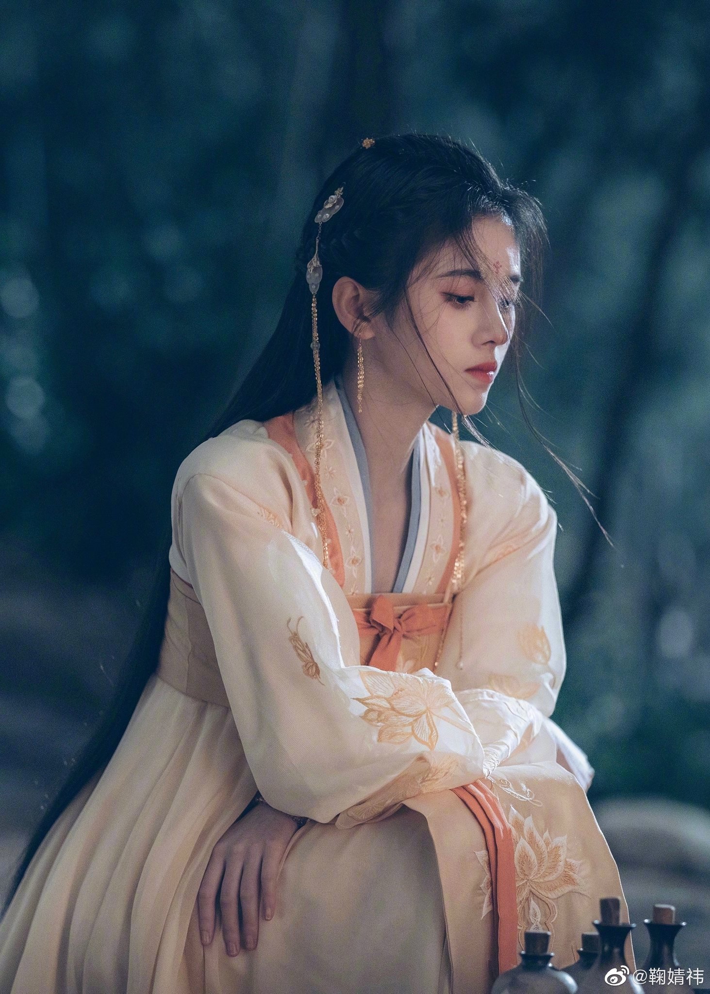 Ju JingYi as Fu Rong | allkpop Forums