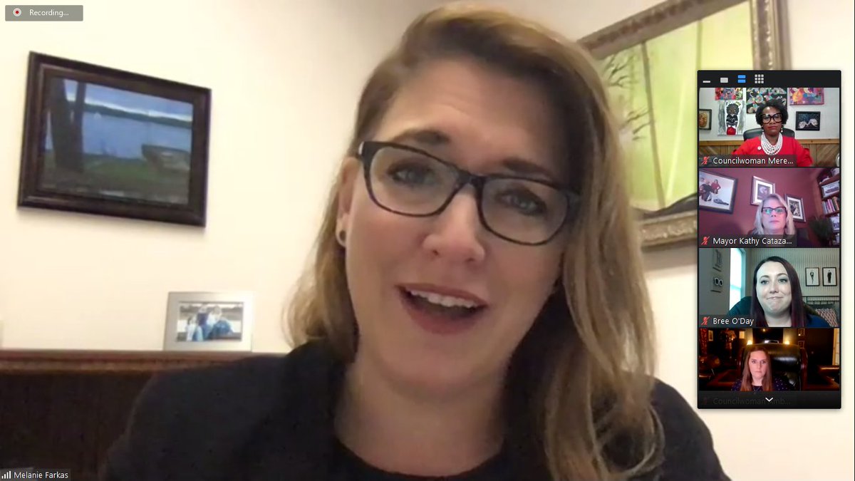 Amber Daniels's Instagram, Twitter & Facebook on IDCrawl