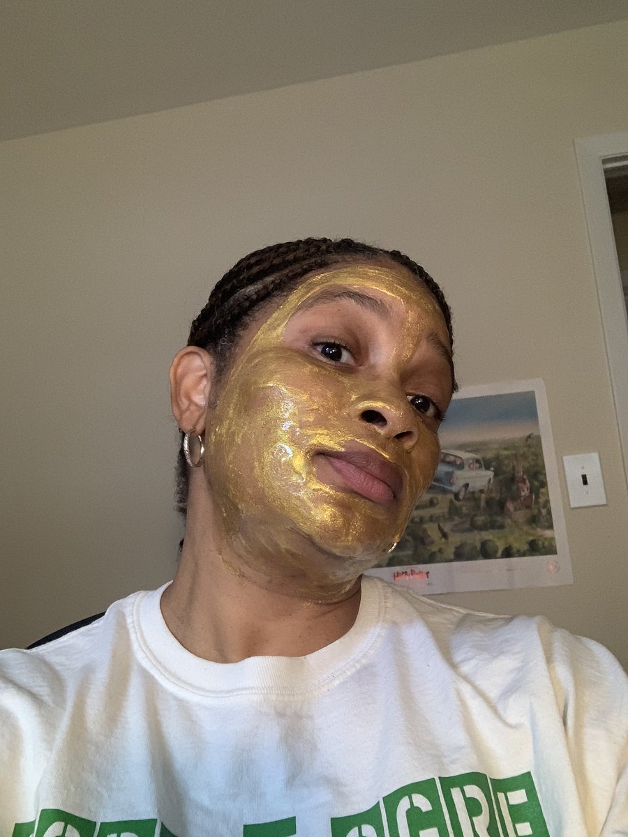 Akilah Logan's Instagram, Twitter & Facebook on IDCrawl