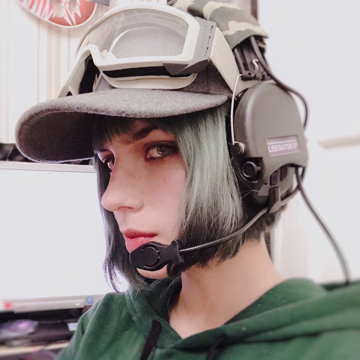 Twoucan - Marinya (@takeomeow)