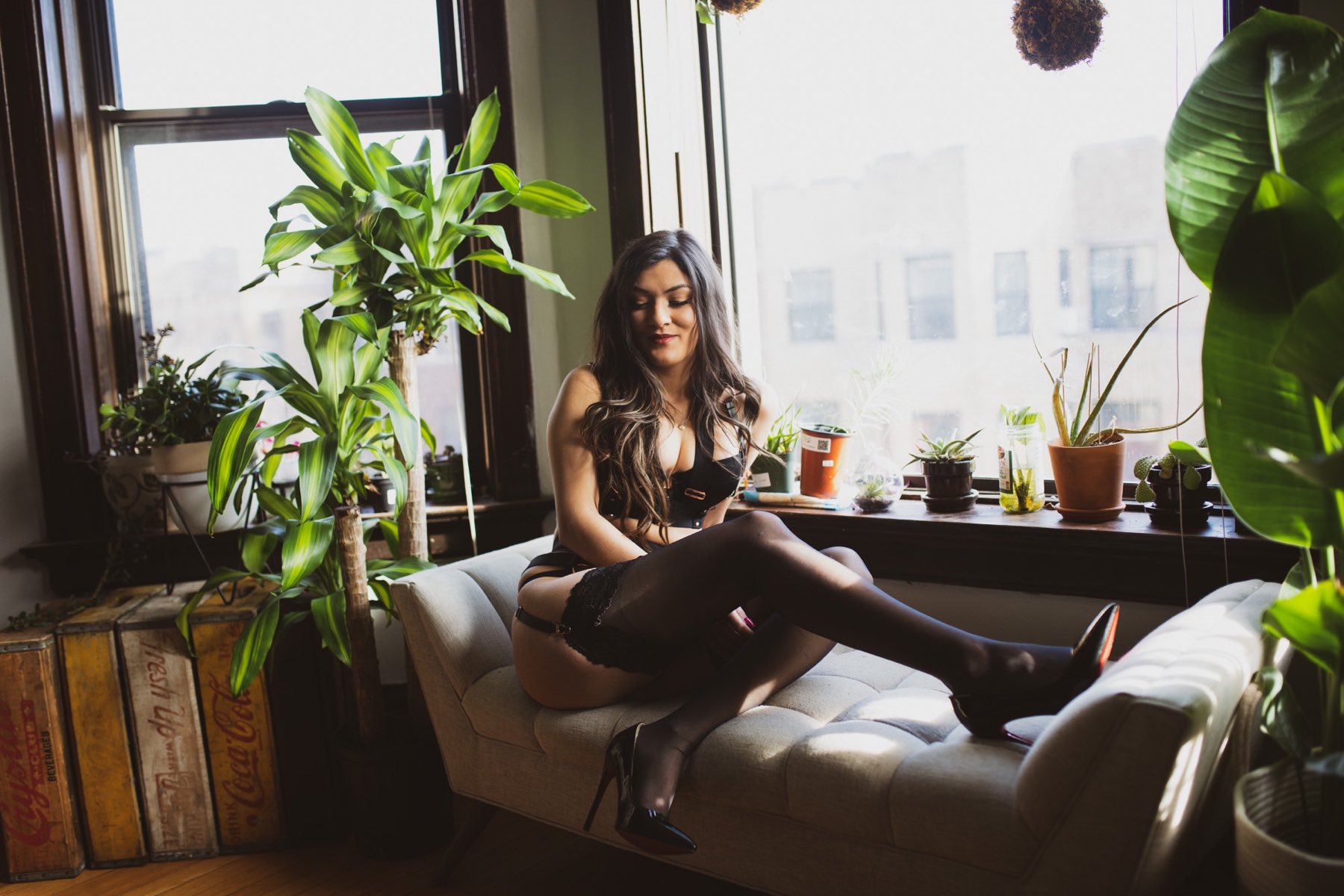 Mistress Mila Cova on Twitter: "In my happy place 🍃 https://t.co/WahoJTolrc" / Twitter