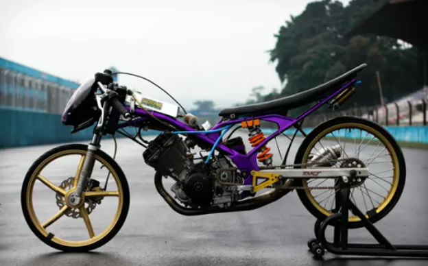 Motor Drag Satria