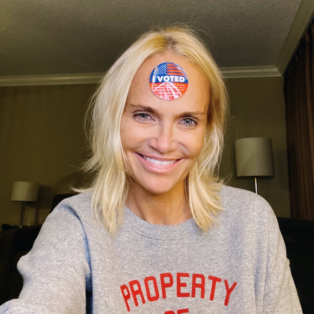 Lisa Rife's Instagram, Twitter & Facebook on IDCrawl