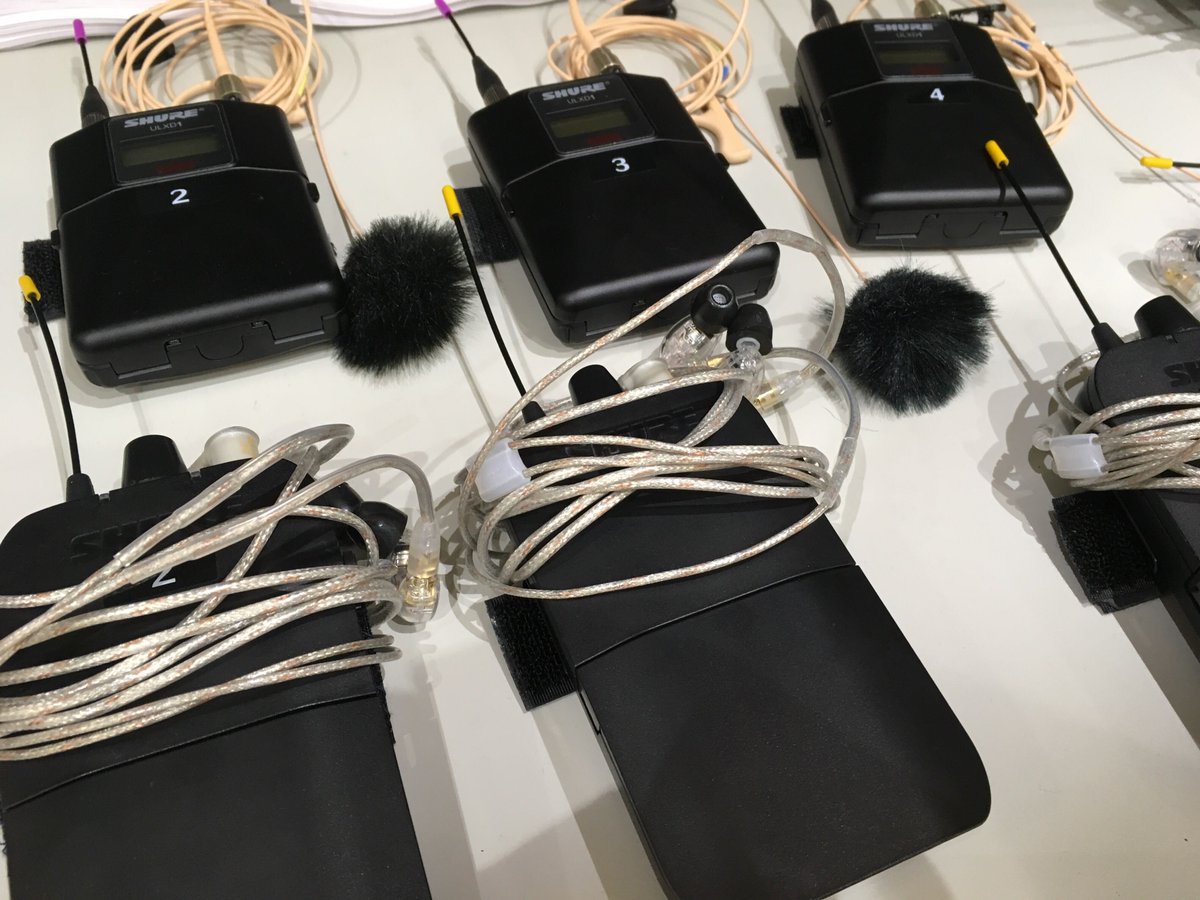 株式会社LOGIC&MAGIC on Twitter: "楽曲との同時モーションキャプチャー収録は、イヤモニとヘッドセットのマイクを付けて行います。TUNEDiDでは音響機器も完備しています ...