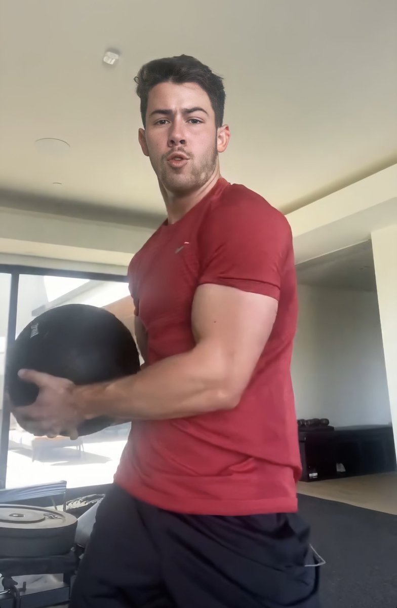 Nick Jonas Muscles