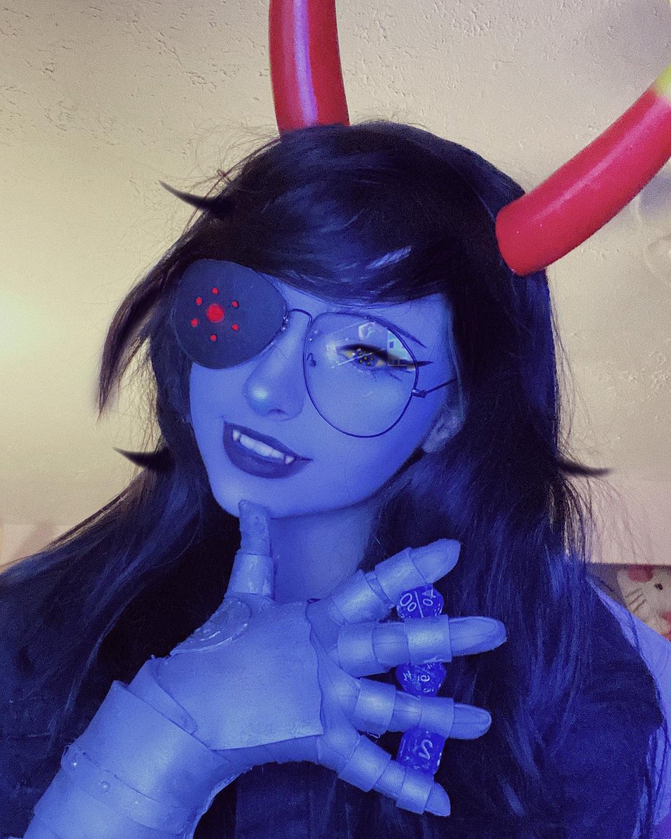 Vriska Serket Cosplay Robot Arm