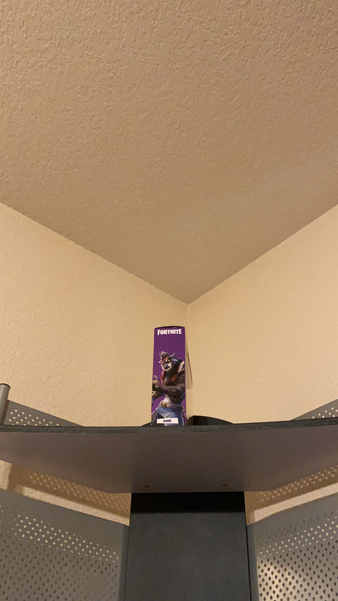 Kms On Twitter Tbh I Kinda Forgot That I Left Him Up There 😔