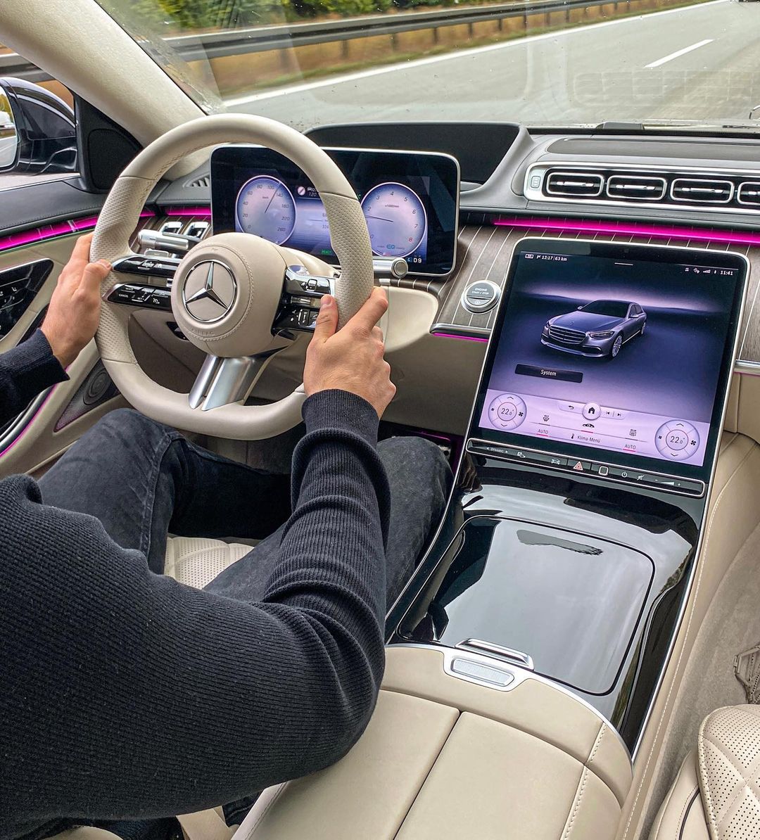 ¿En serio a alguien le parece normal que esto sea el interior de un ...