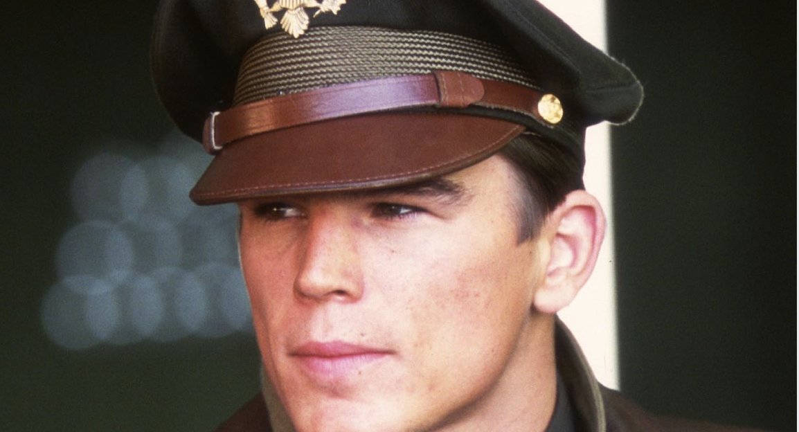 Josh Hartnett Pearl Harbor Uniform