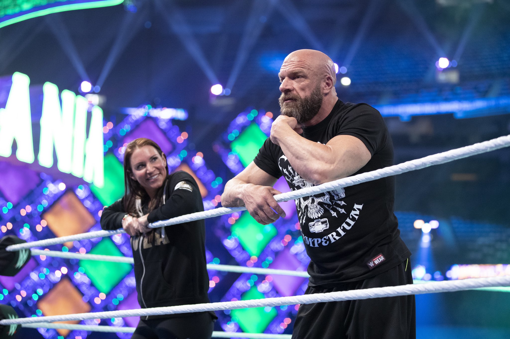 Stephanie Mcmahon And Triple H Kids