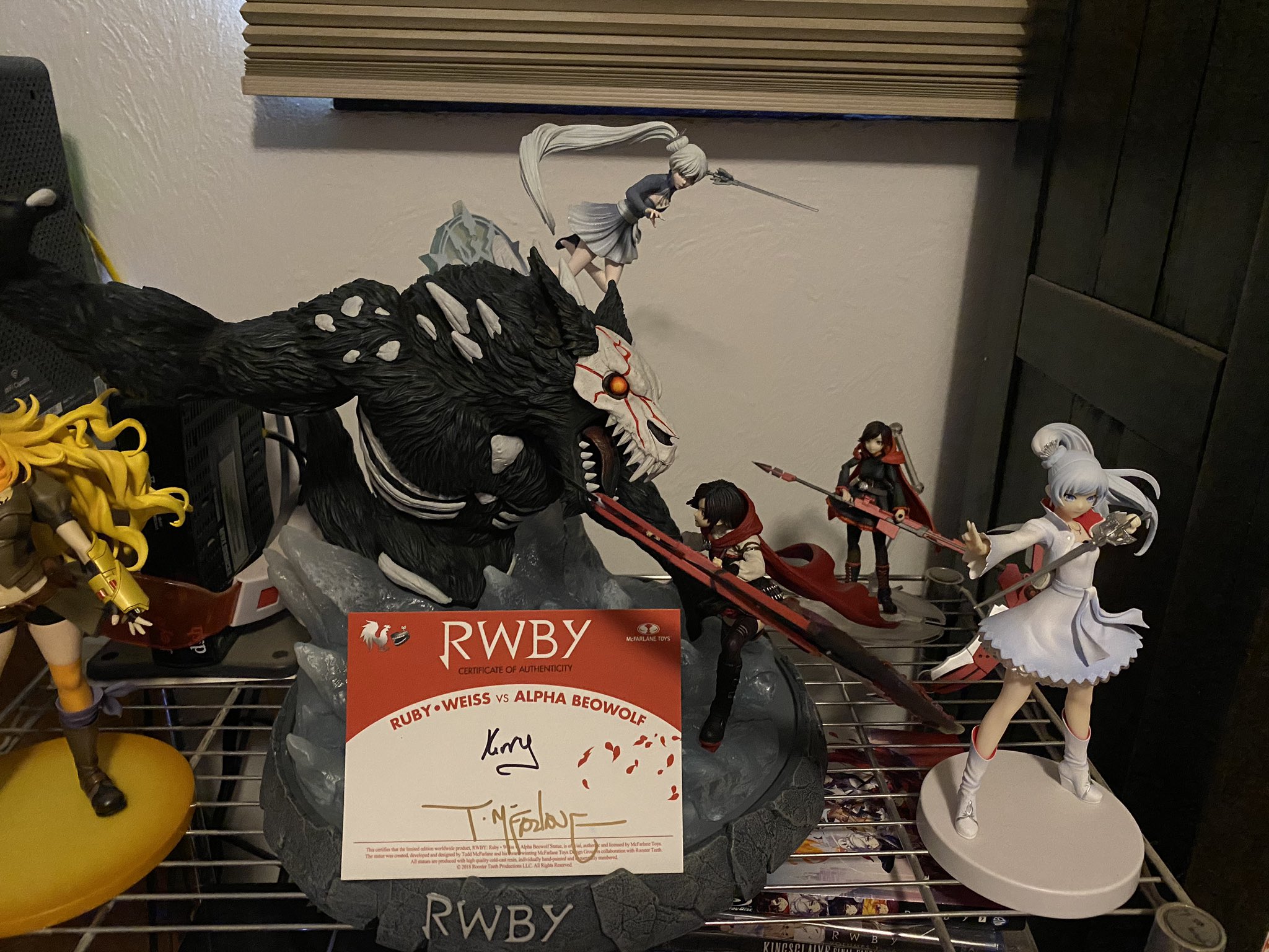 Rooster Teeth On X: Limited Edition RWBY Battle Statue!, 47% OFF